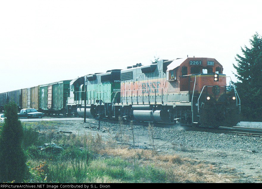 BNSF 2261-2375